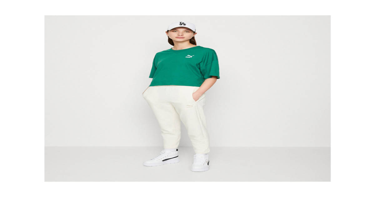Buy Puma Women's Tee Classics Over d Tee Vine - XL Online () At Best Price
