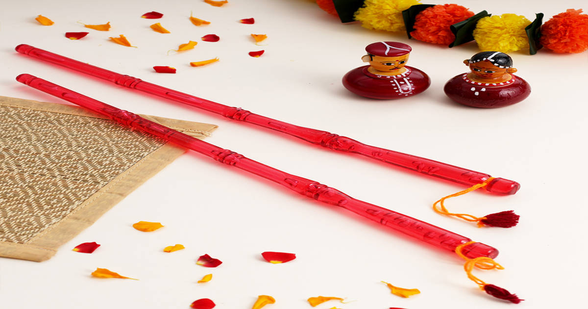 Buy Oye Happy Nagamani Dandiya Online (1 Pair) At Best Price