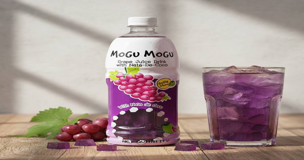 Buy Mogu Mogu Grape Juice 25% with Nata De Coco Online (1 ltr) At Best ...