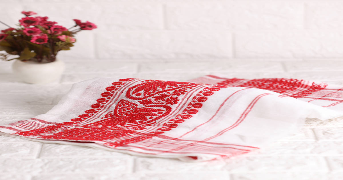 Buy Oye Happy Assamese Gamucha Online () At Best Price