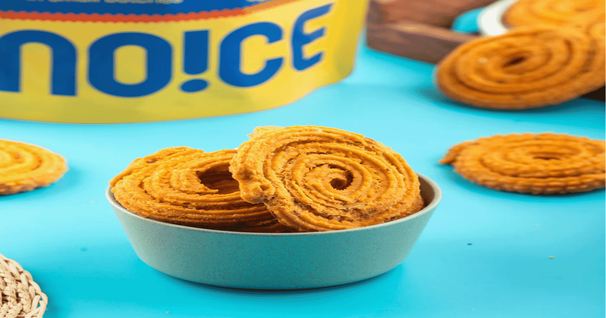 Buy NOICE Homestyle Chakli (No Palm Oil Namkeen & Snacks) Online (100 g ...