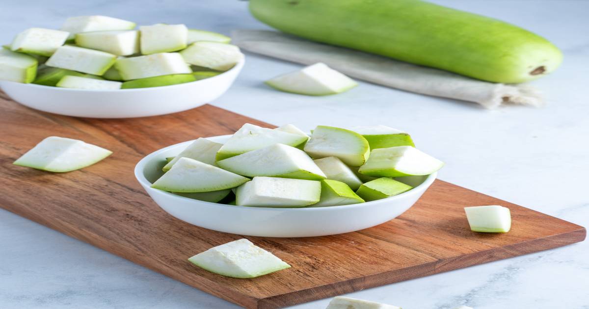 Buy Bottle Gourd Diced (Sorekaayi) Online (200 g) At Best Price