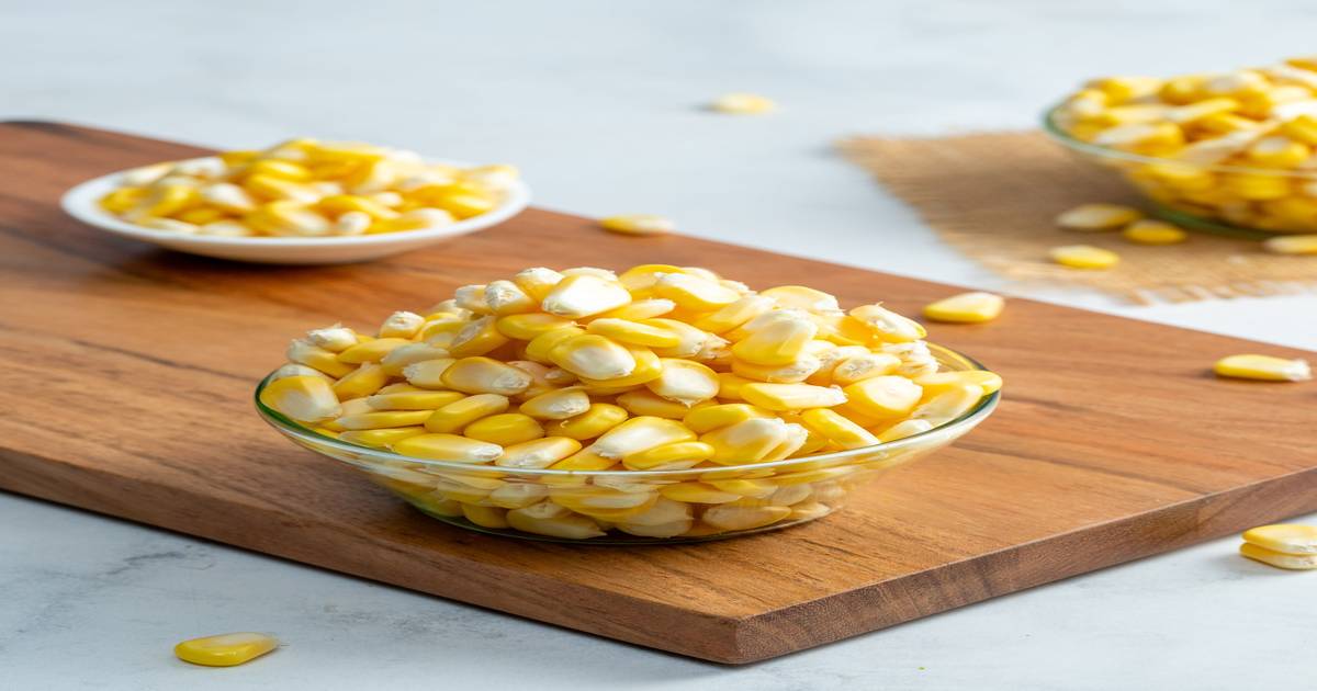 Buy Peeled Sweet Corn by Urban Harvest Online (200 g) At Best Price