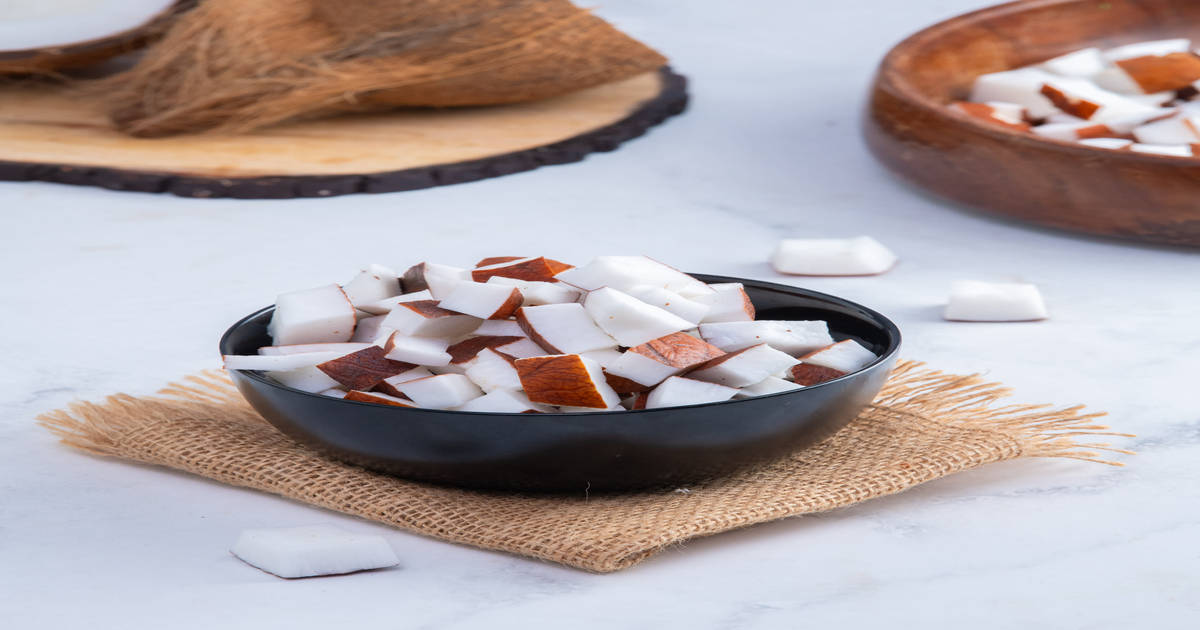 Buy Coconut Chunks by Urban Harvest Online (100 g) At Best Price