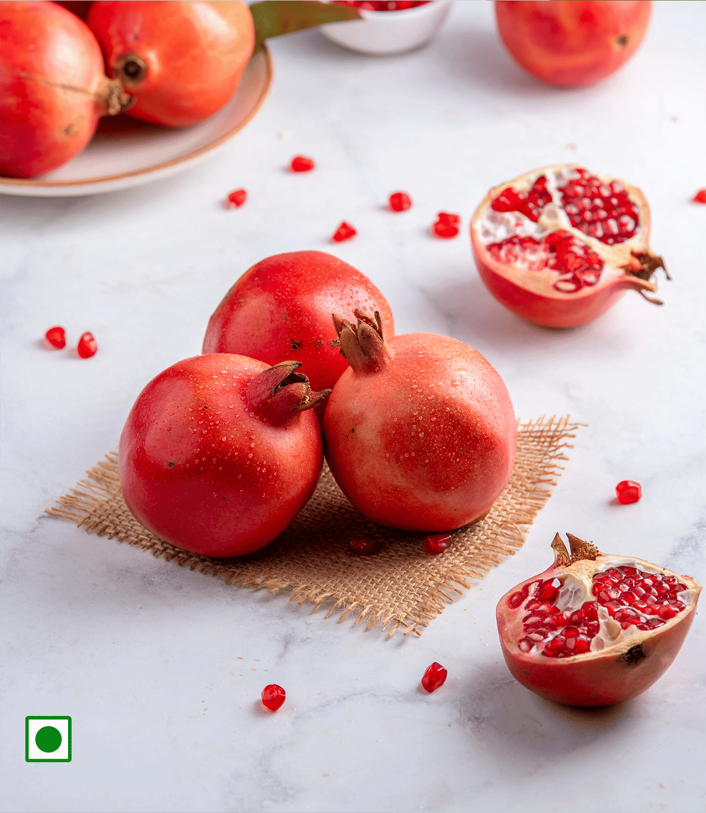 Buy Daily Pomegranate (Dalimbe) Online (3 Pieces) At Best Price
