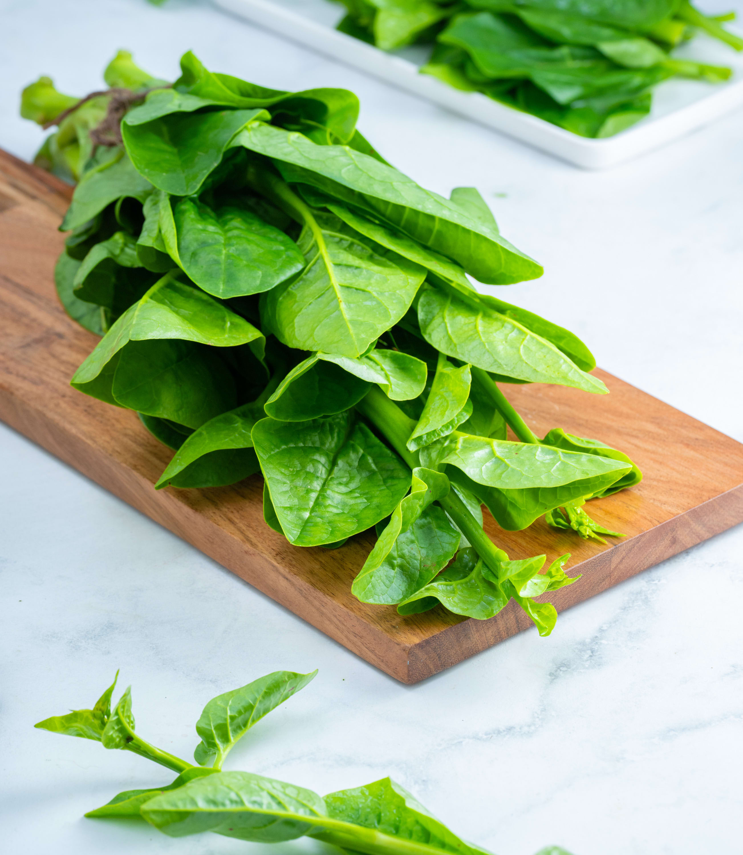 Buy Malabar Spinach (Basale Soppu) 2 Bunch Online At Rs. 88 | Instant ...